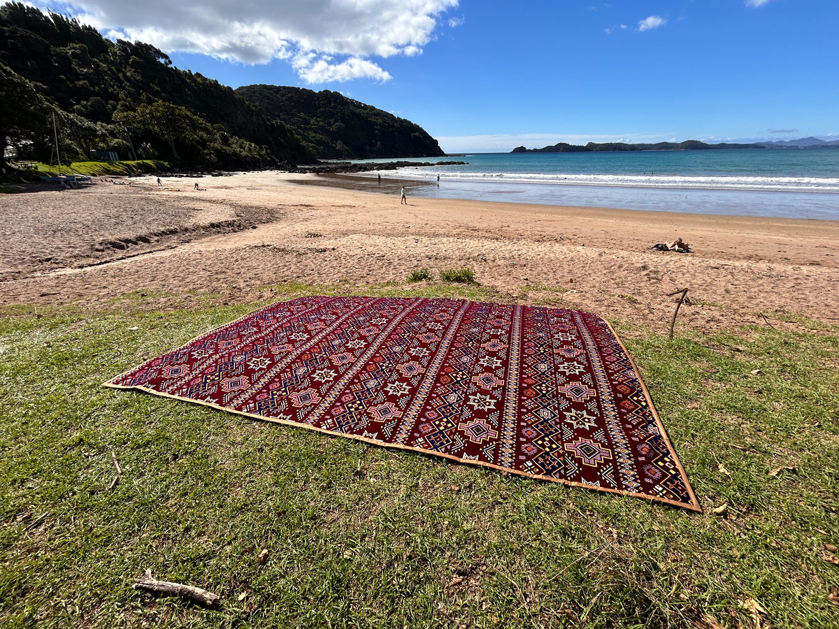 LAYLA (RED) 2 x 3m Picnic Rug – BiteSize Luxury